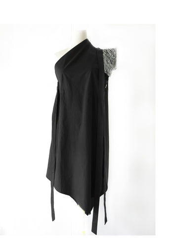 Simplicity with boldness